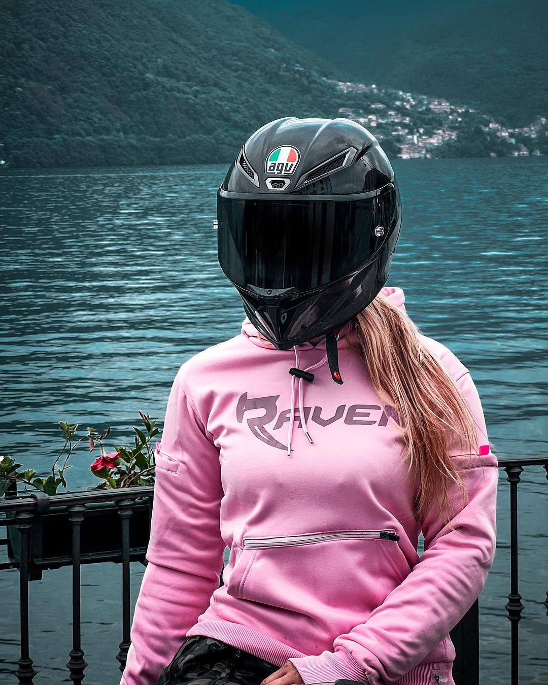Full Race Suits – RAVEN Moto